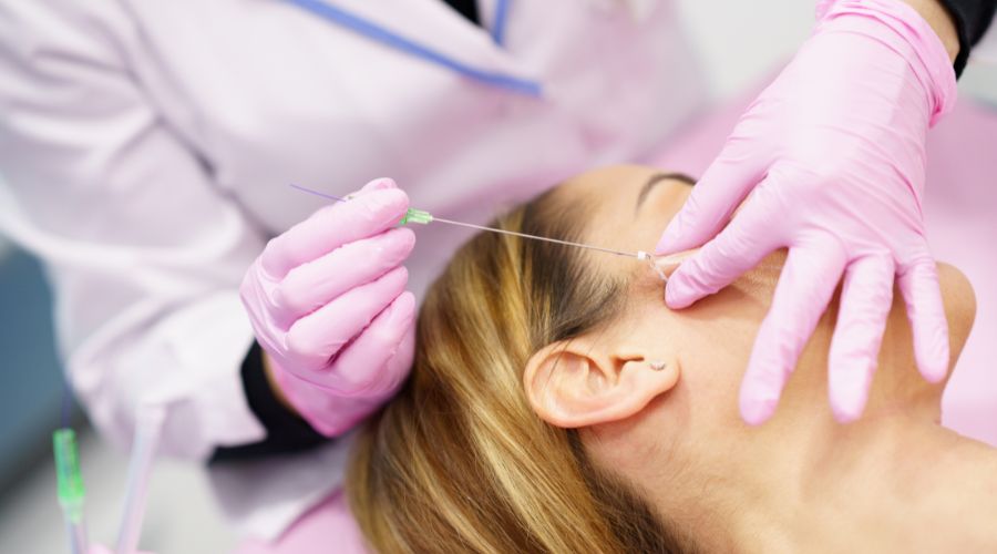 How PDO Cog Threads Enhance Lower Face and Jawline? – diaminyaesthetics